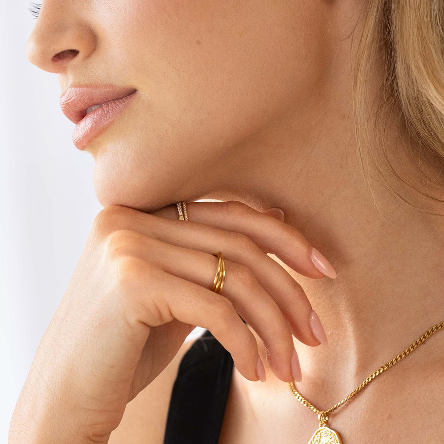 Dainty Interlocking Fidget Ring – Mint & Lily