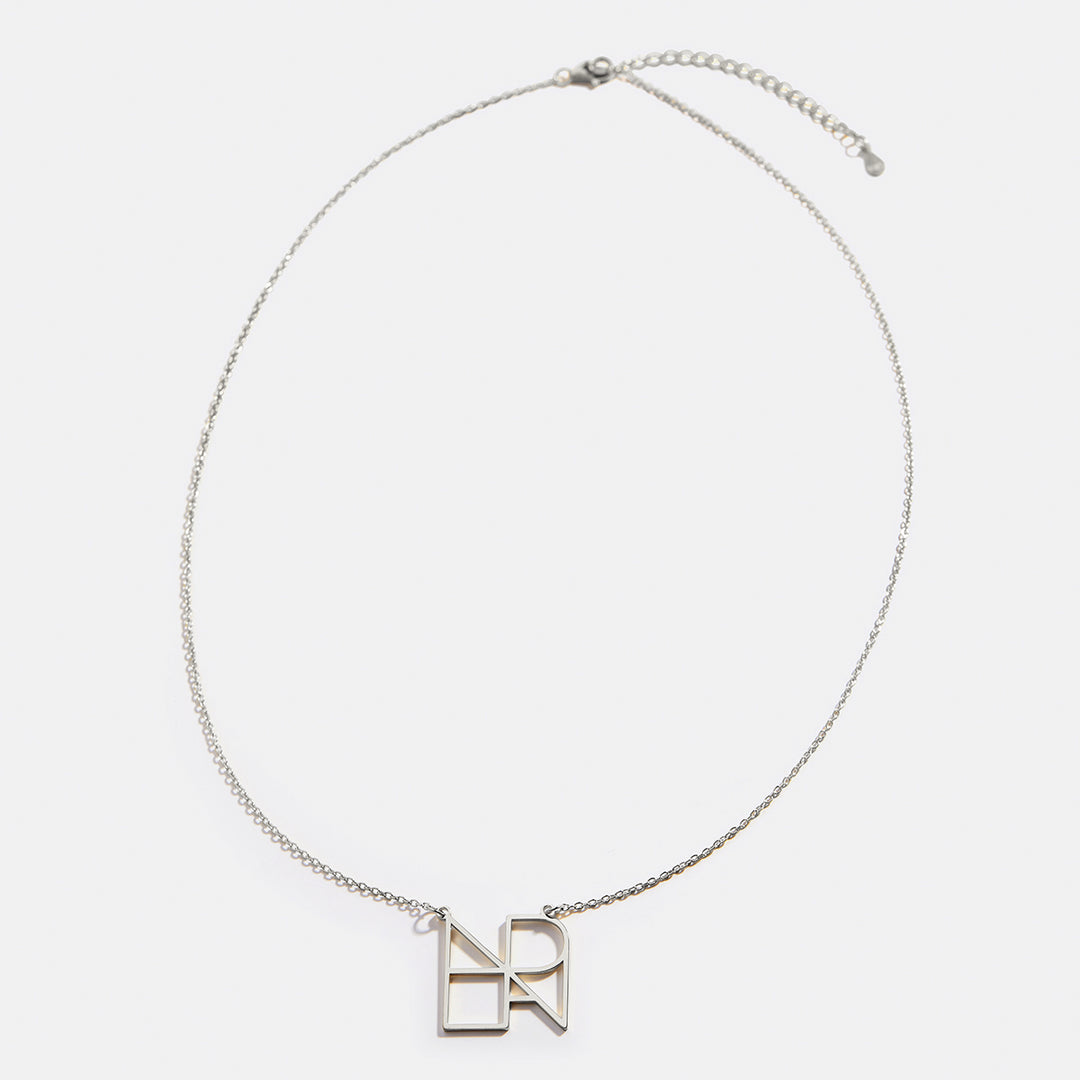 Minimalist Monogram Name Necklace – Mint & Lily