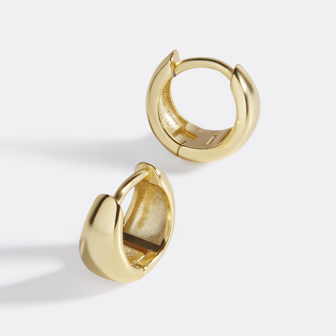 Teardrop Huggie Hoop Earrings – Mint & Lily