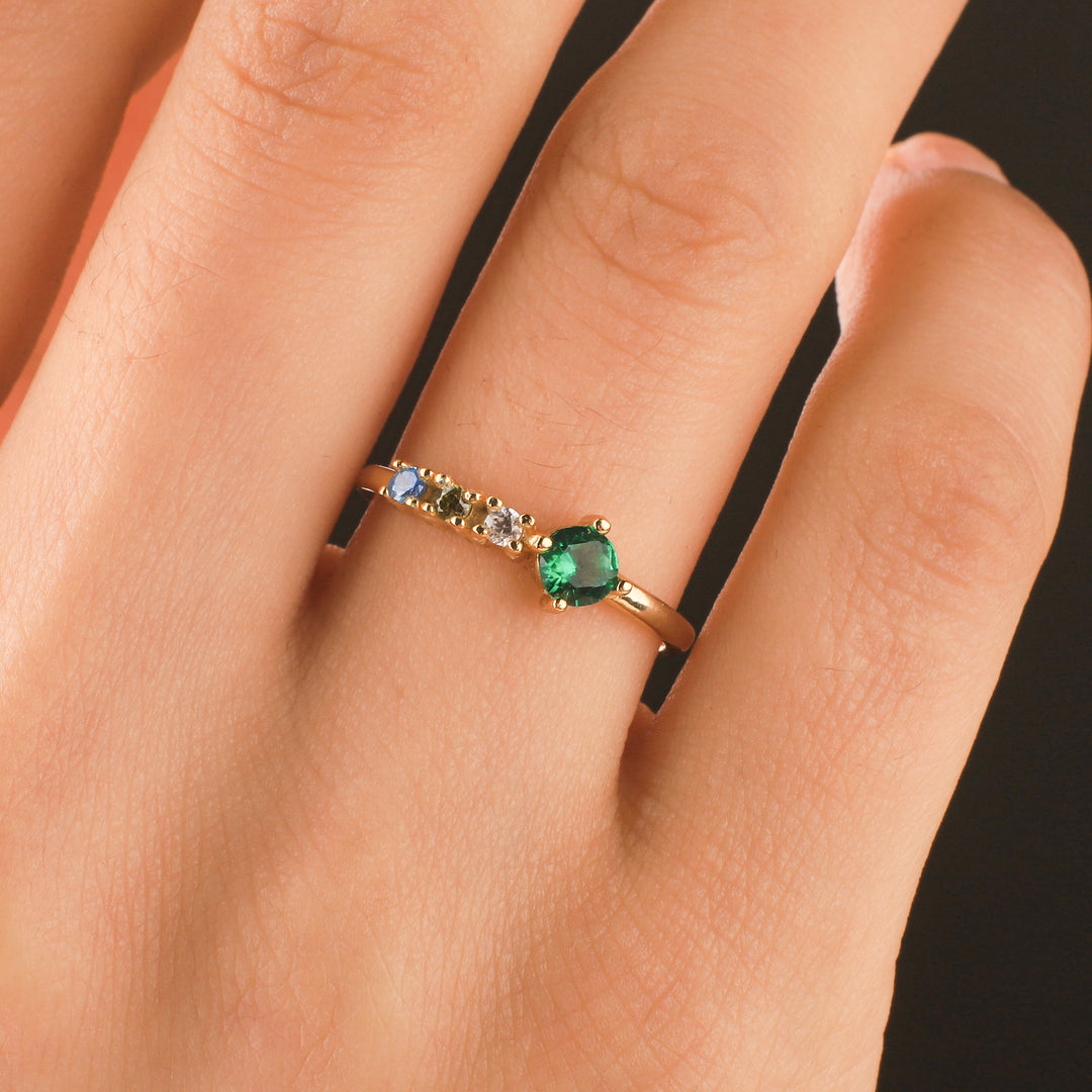 Family Birthstones Ring – Mint & Lily