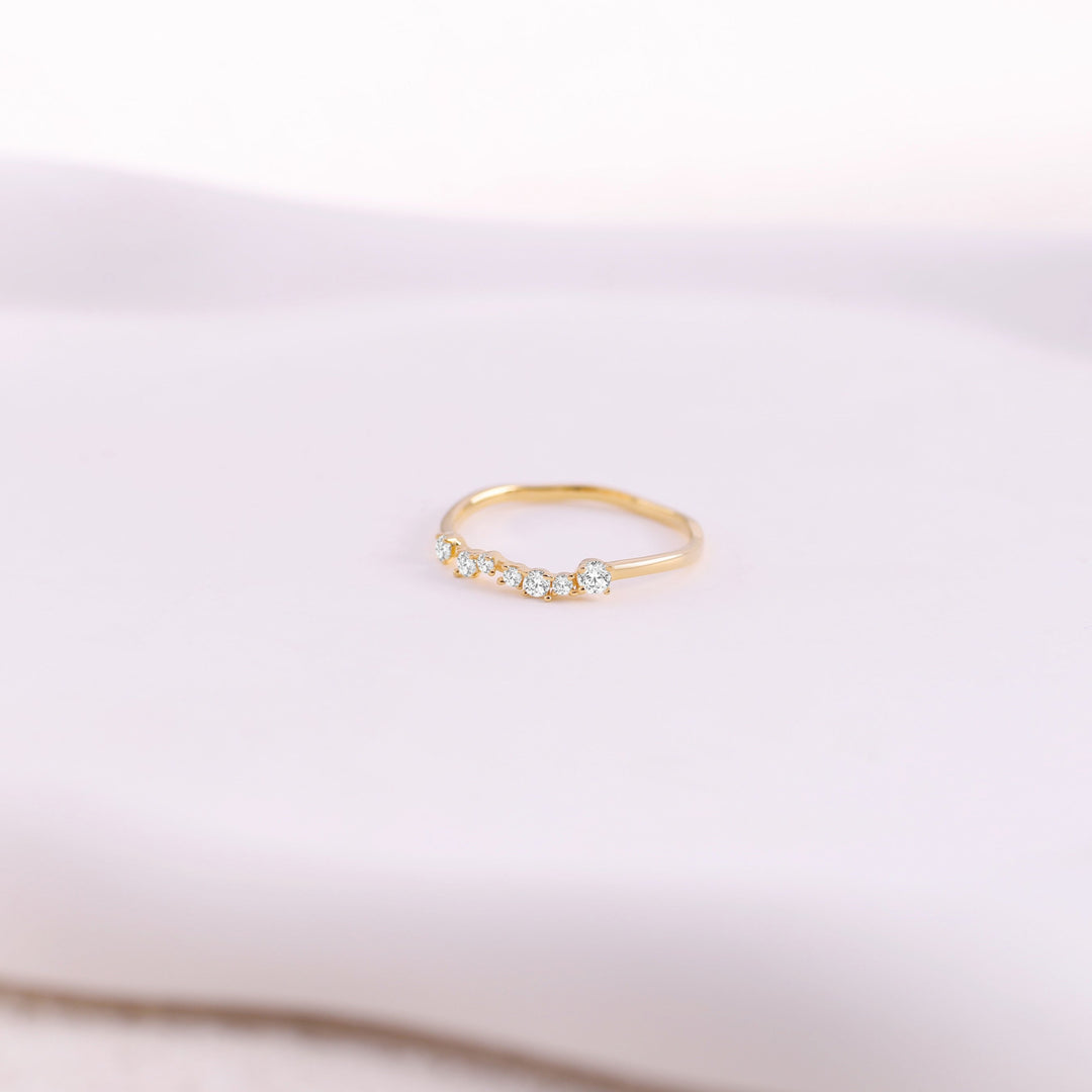Shimmer Diamond Ring – Mint & Lily