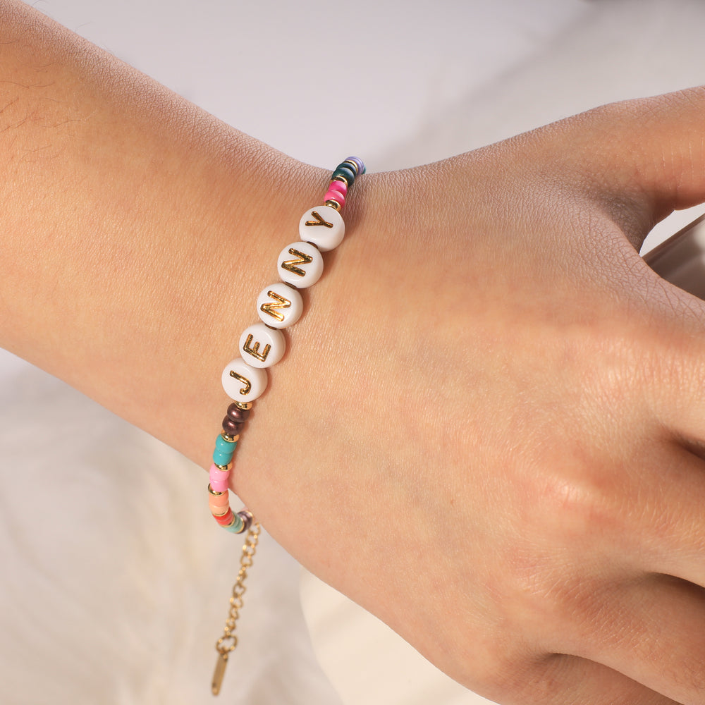Beaded Name Bracelet | Joyful – Mint & Lily