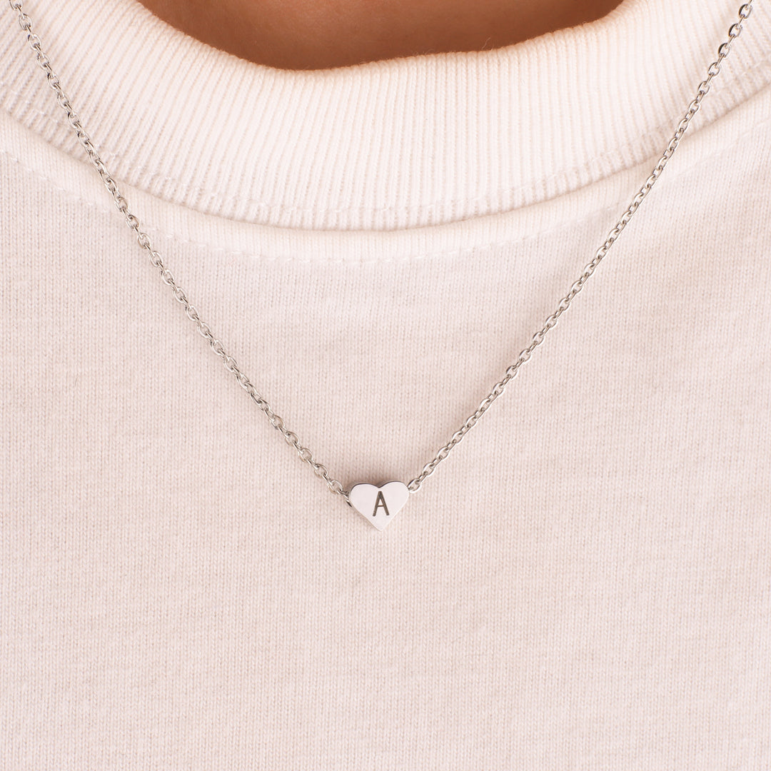 Dainty Heart Initial Necklace – Mint & Lily