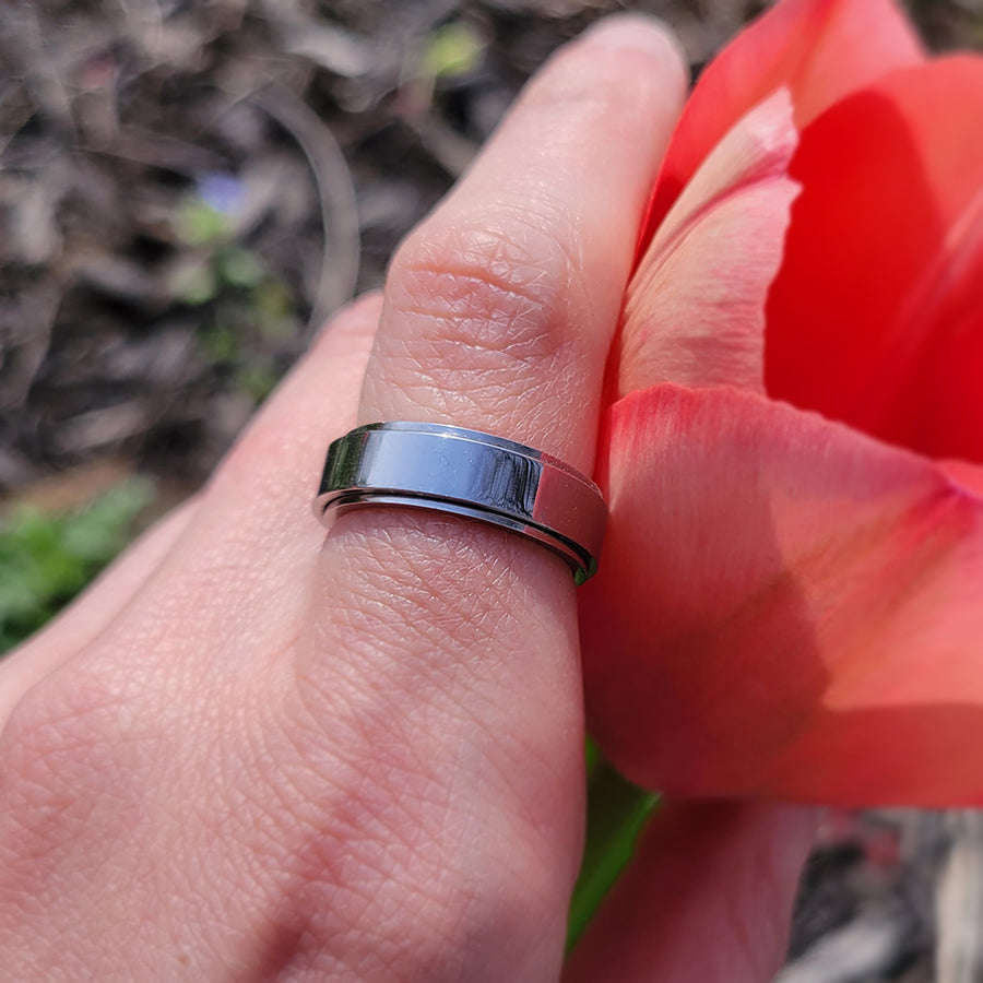 Personalized Classic Block Fidget Ring – Mint & Lily